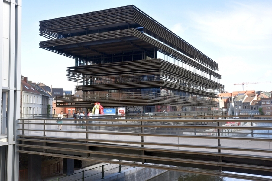 Architecture Day: visit of De Krook – News – UPA-BUA